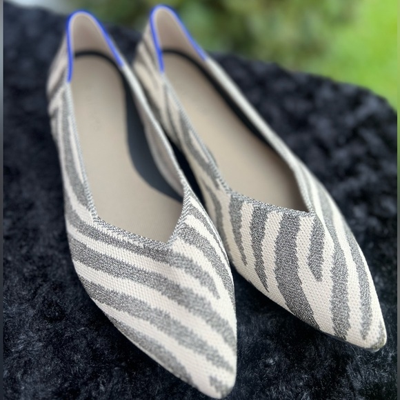 Rothy's | Shoes | Rothys The Point Ii Gray Cream White Zebra Metallic ...